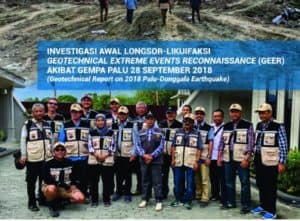 INVESTIGASI AWAL LONGSOR-LIKUIFAKSI GEOTECHNICAL EXTREME EVENTS RECONNAISSANCE (GEER) AKIBAT ...
